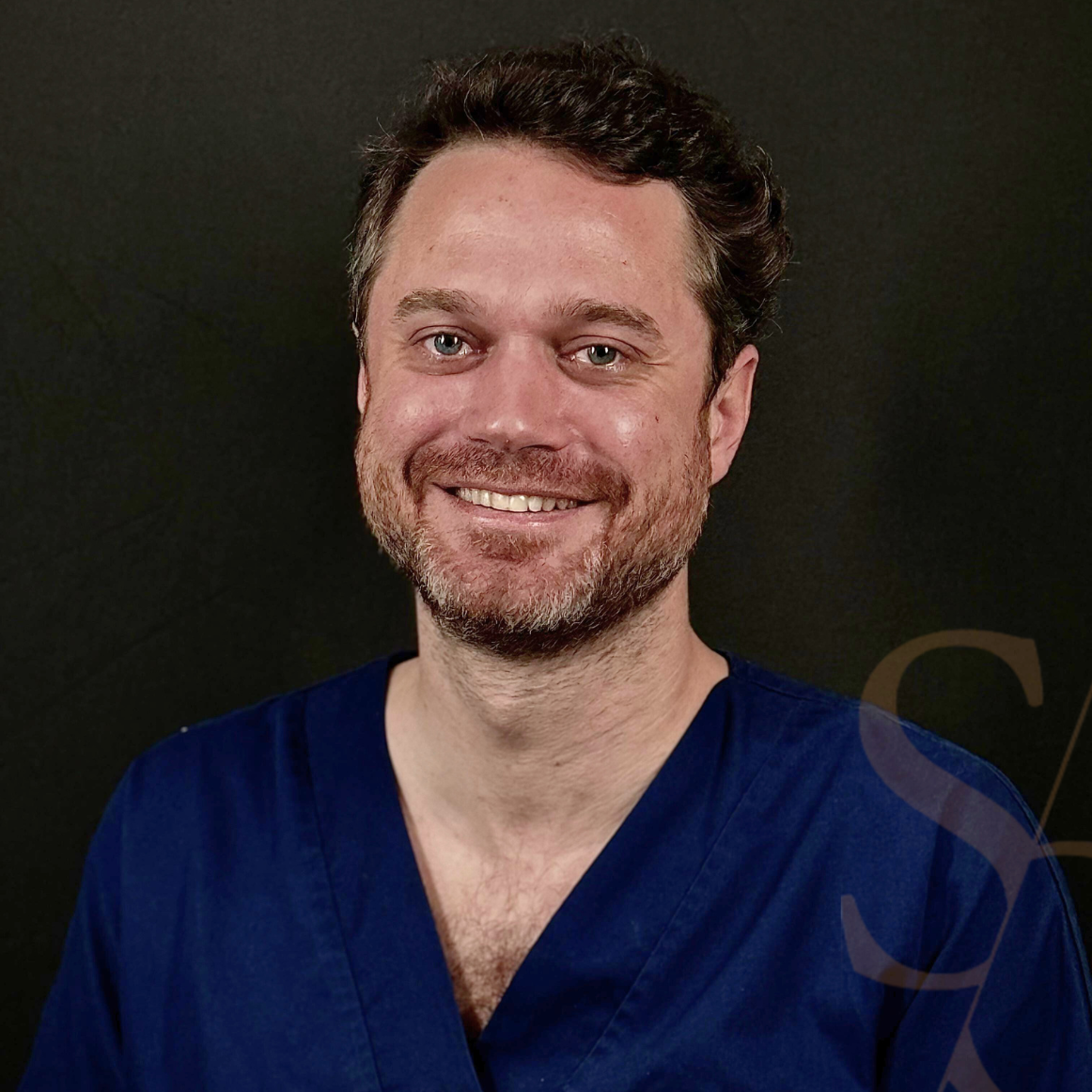 Prothèses fixes sur implants dentaires : restaurer un sourire durable ...